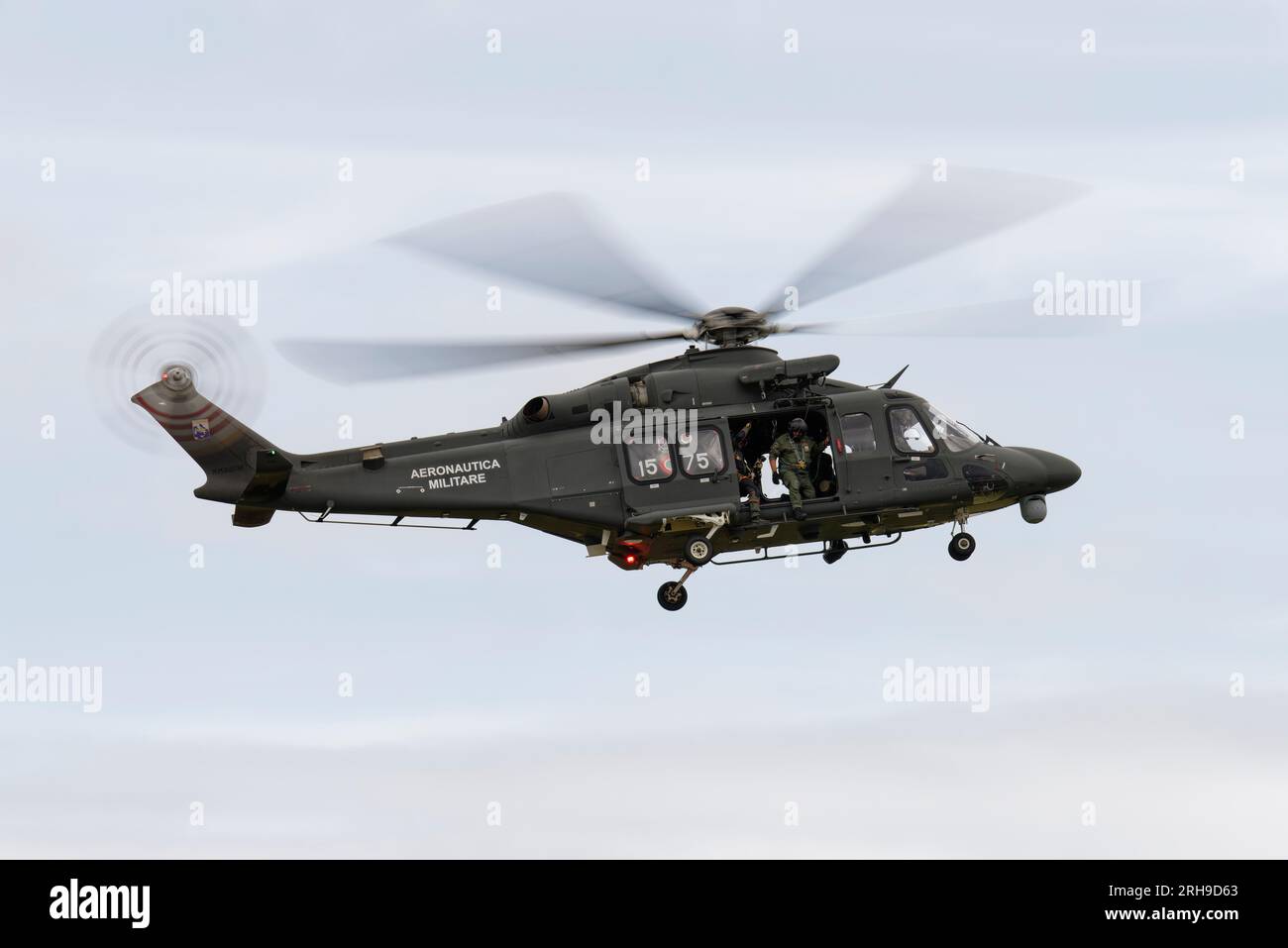 Italian Air Force Leonardo HH-139B Search and Rescue Helicopter 1575 ...