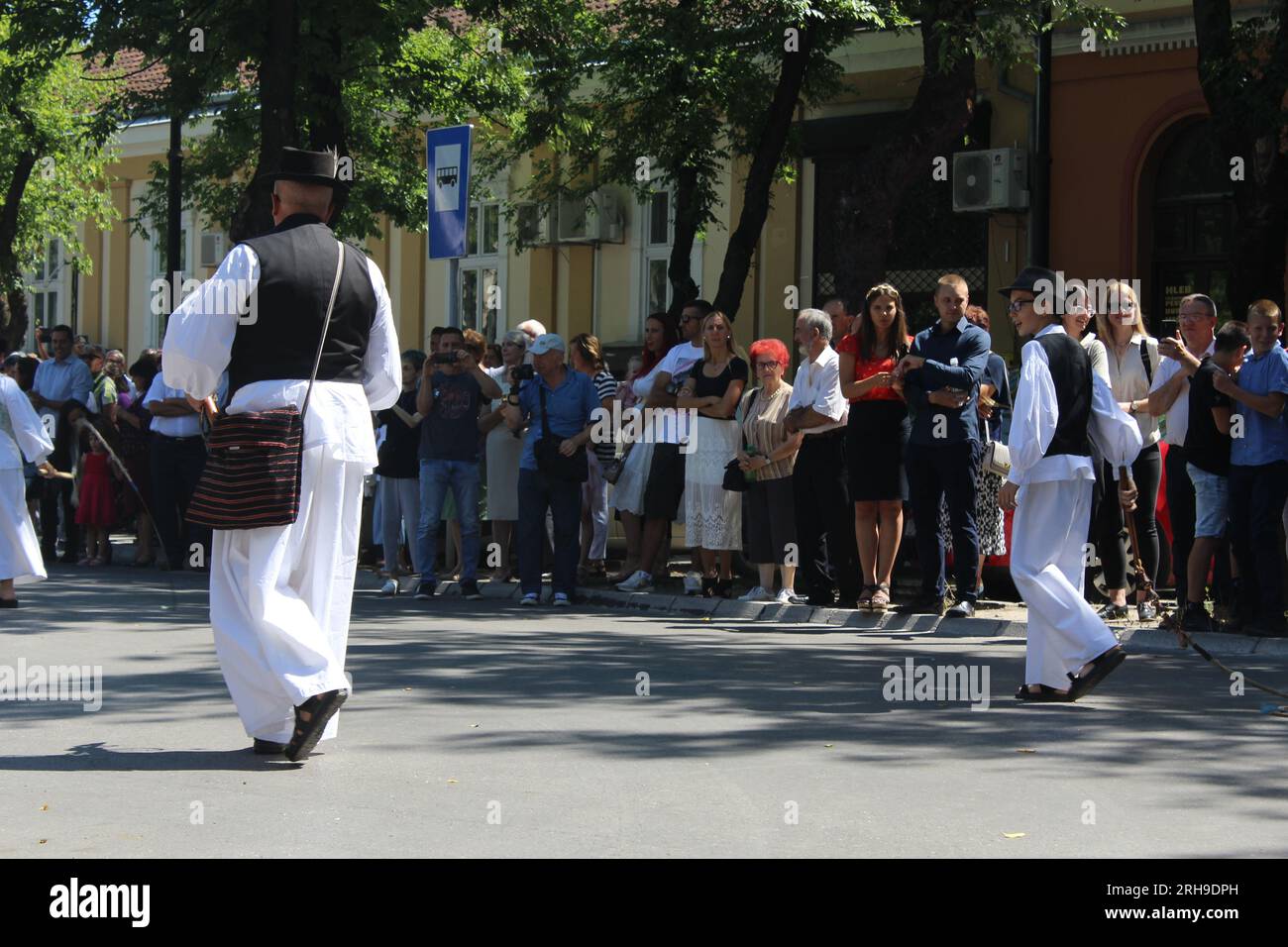 Backpack dance hi-res stock photography and images - Alamy