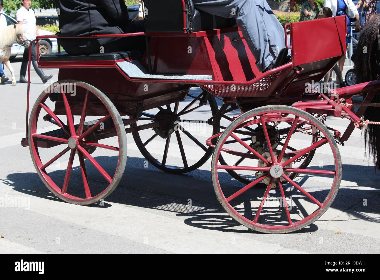 Chariot dress hi-res stock photography and images - Alamy