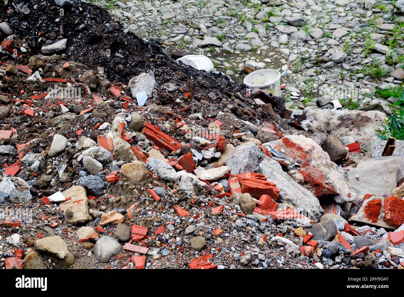Empty broken bucket hi-res stock photography and images - Alamy