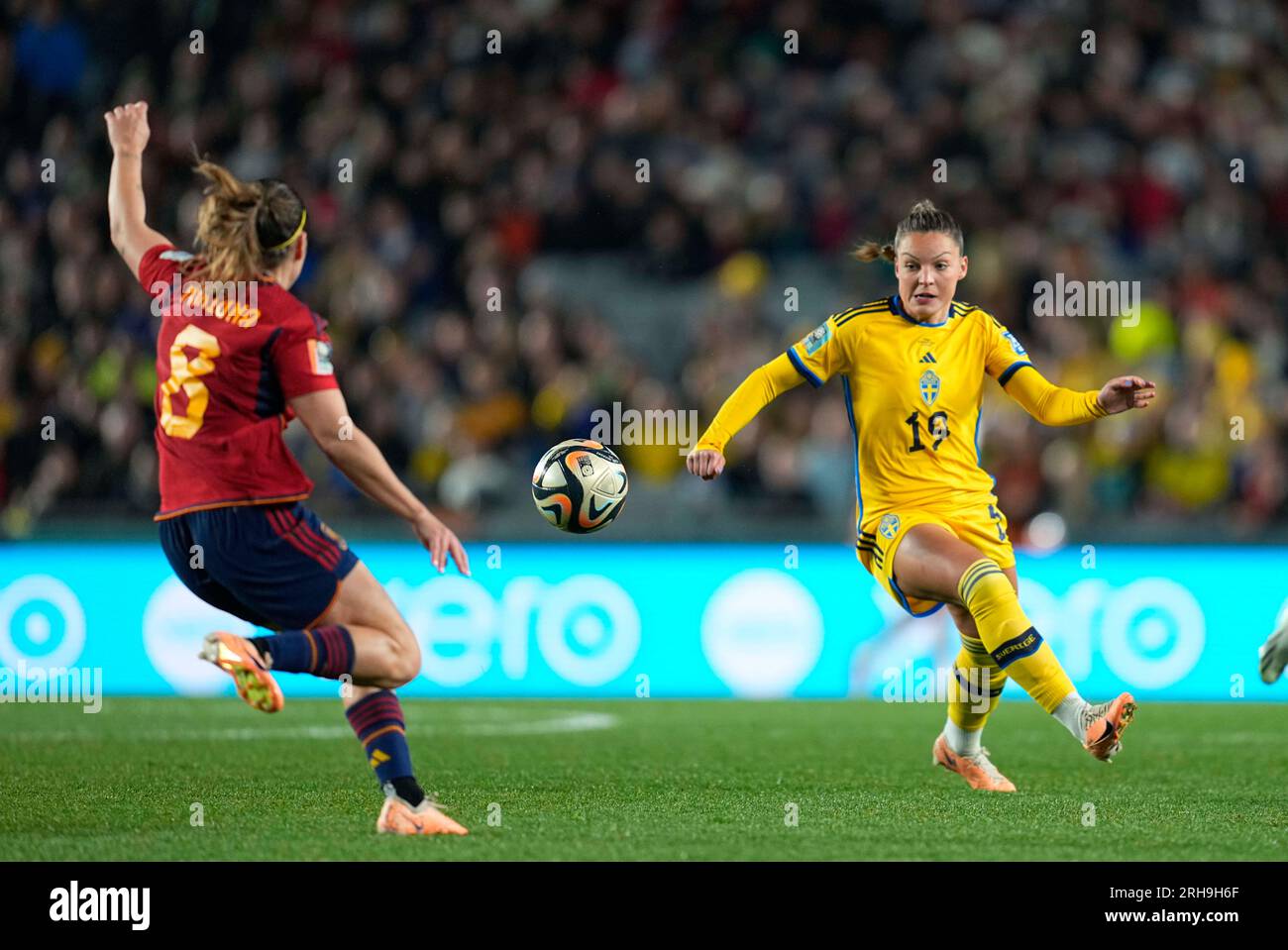 USA. 15th Aug, 2023. August 15 2023: Mariona Caldentey (Spain) and ...