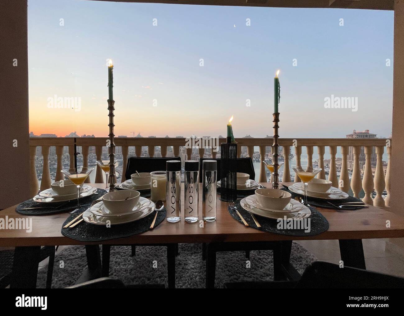 Business men balcony hi-res stock photography and images - Alamy