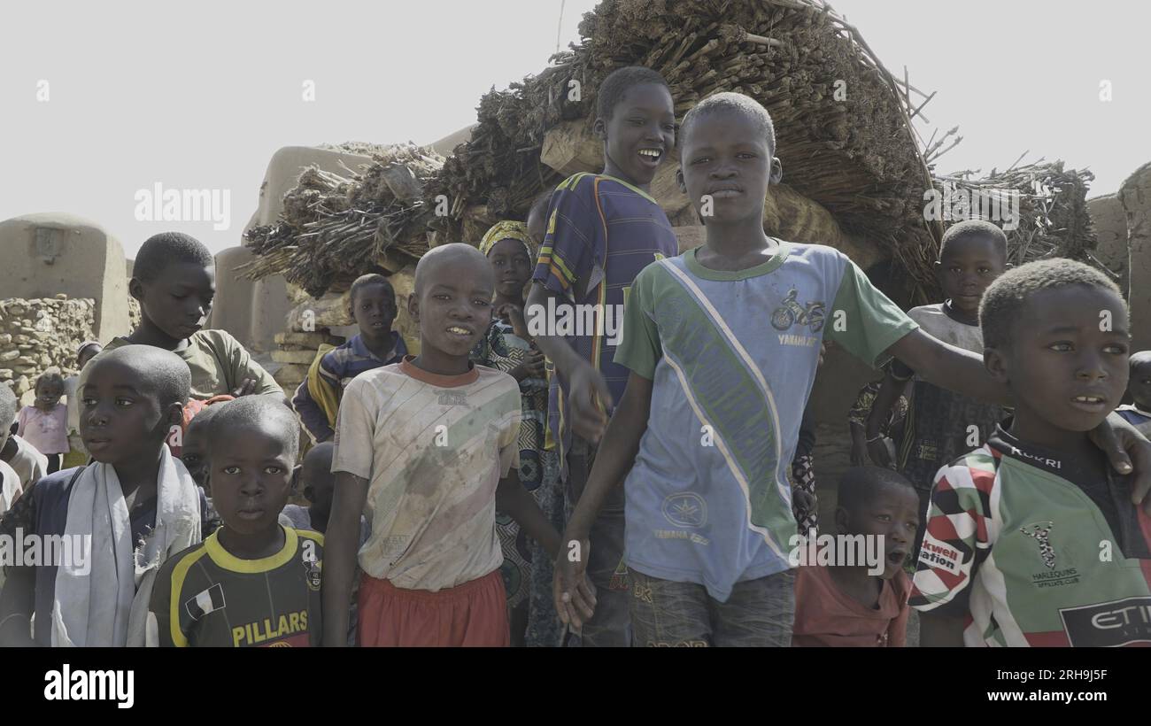 beautiful pictures of village children in Africa. African children in a ...