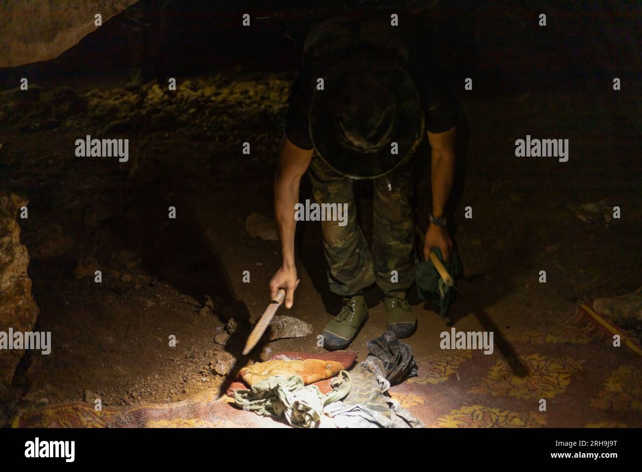 Myanmar land mine danger hi-res stock photography and images - Alamy