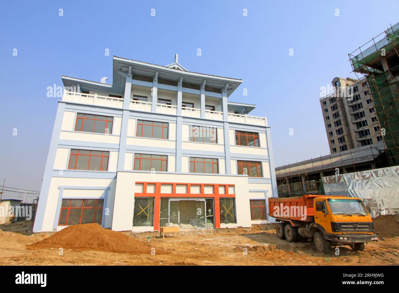 Construction of high rise residential areas hi-res stock photography ...