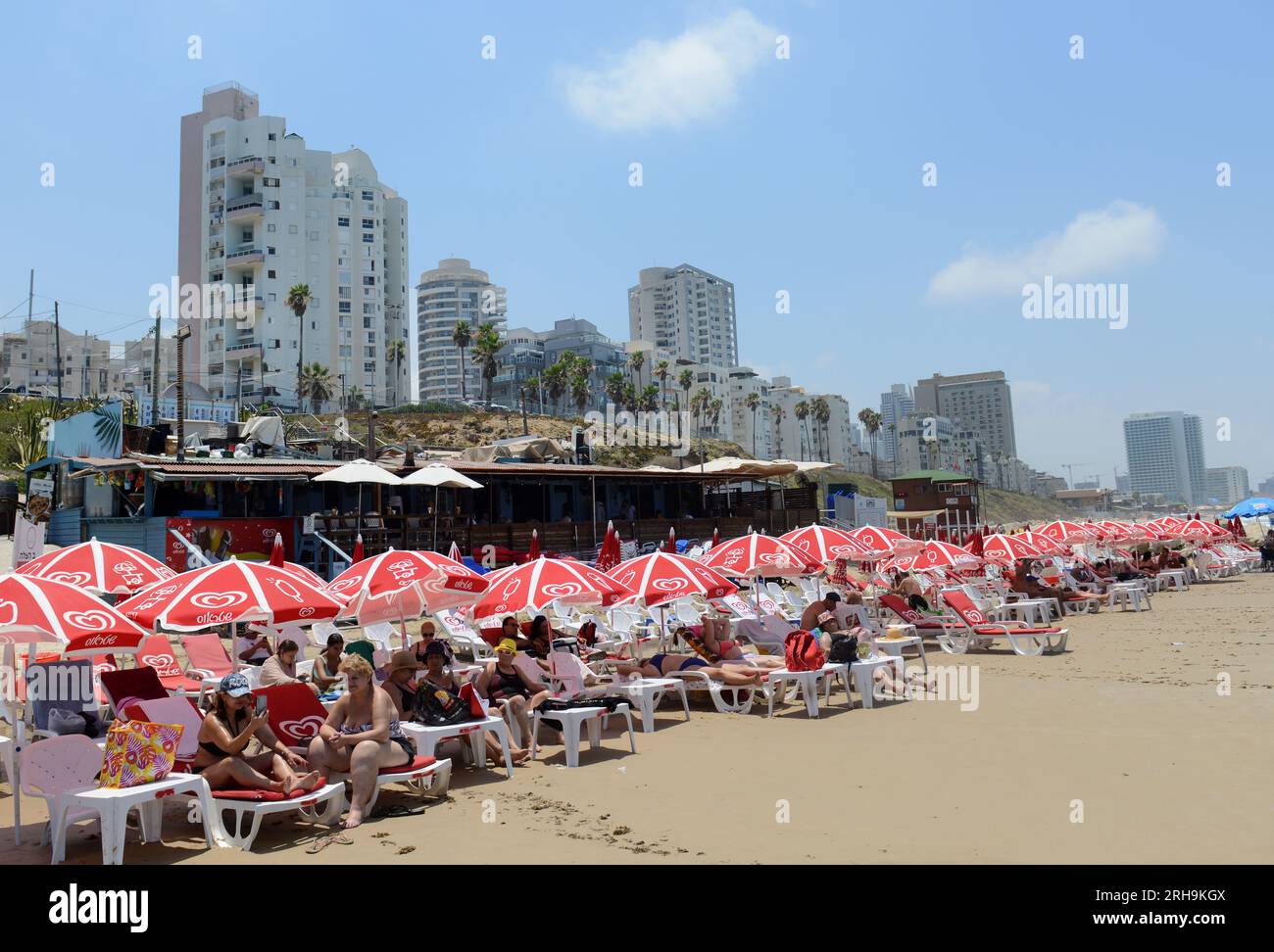 Beautiful beach in bat hi-res stock photography and images - Alamy