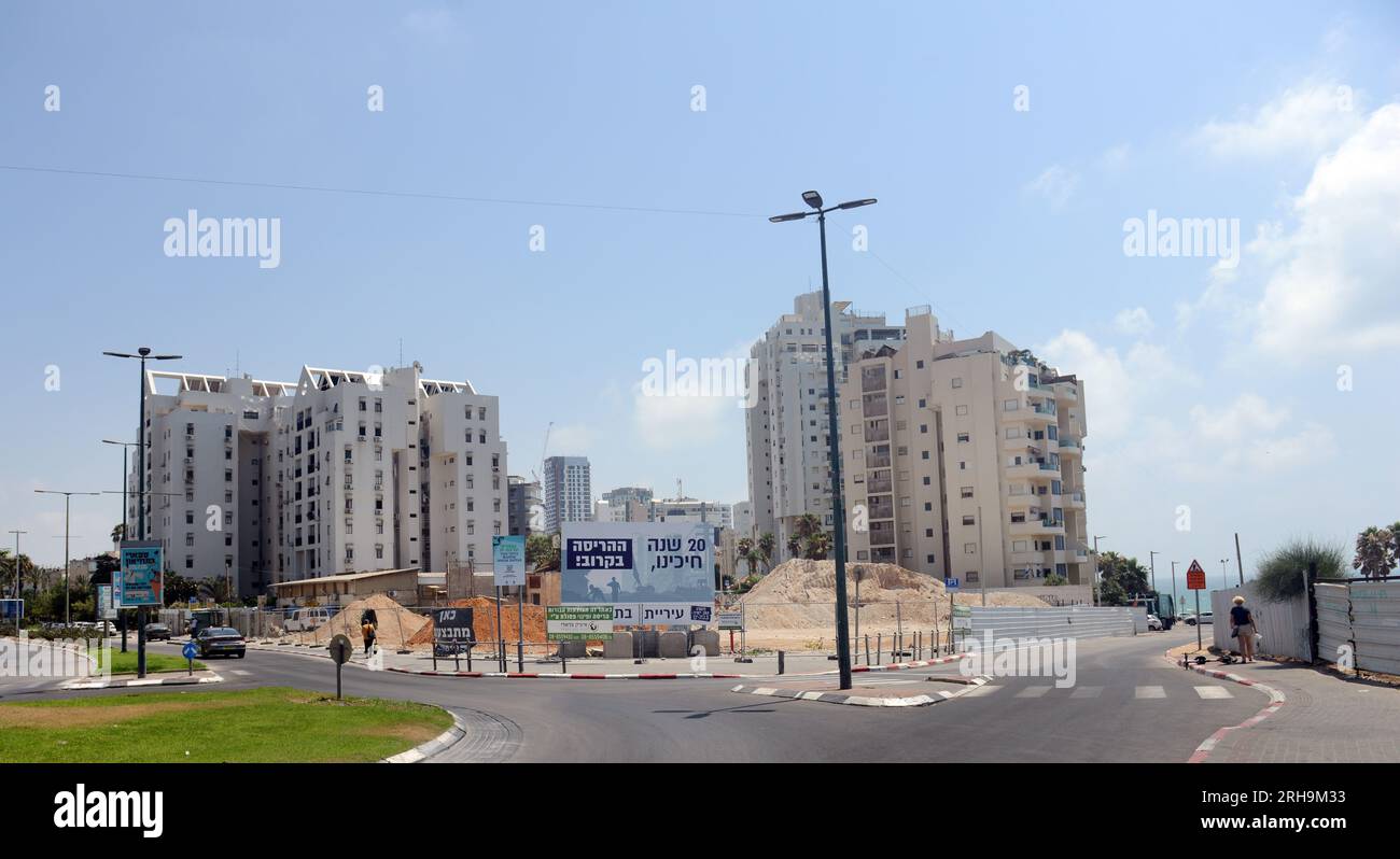 Site of a demolished old building in Bat Yam, Israel Stock Photo - Alamy