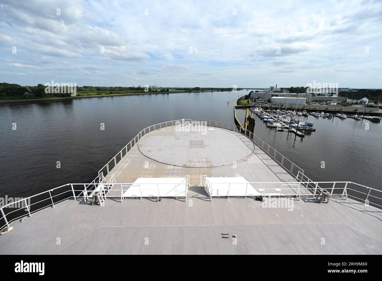 Lemwerder, Germany. 15th Aug, 2023. A view of the future helipad of the ...