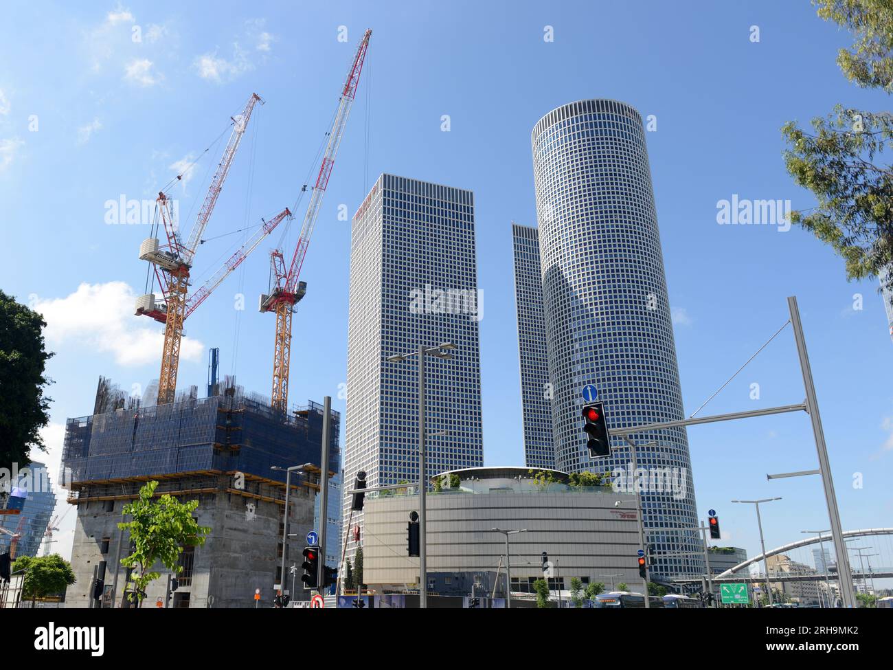 Spiral tower hi-res stock photography and images - Alamy