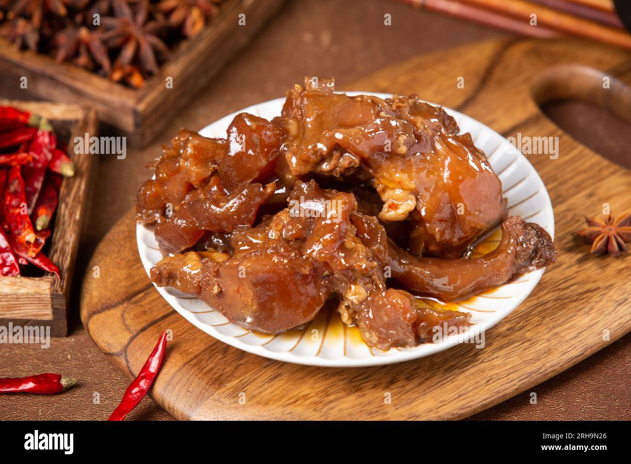 Chinese spiced beef hi-res stock photography and images - Alamy
