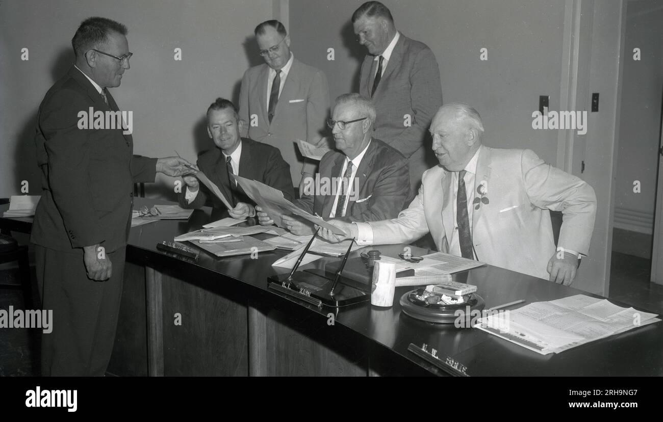 1950s business hi-res stock photography and images - Alamy