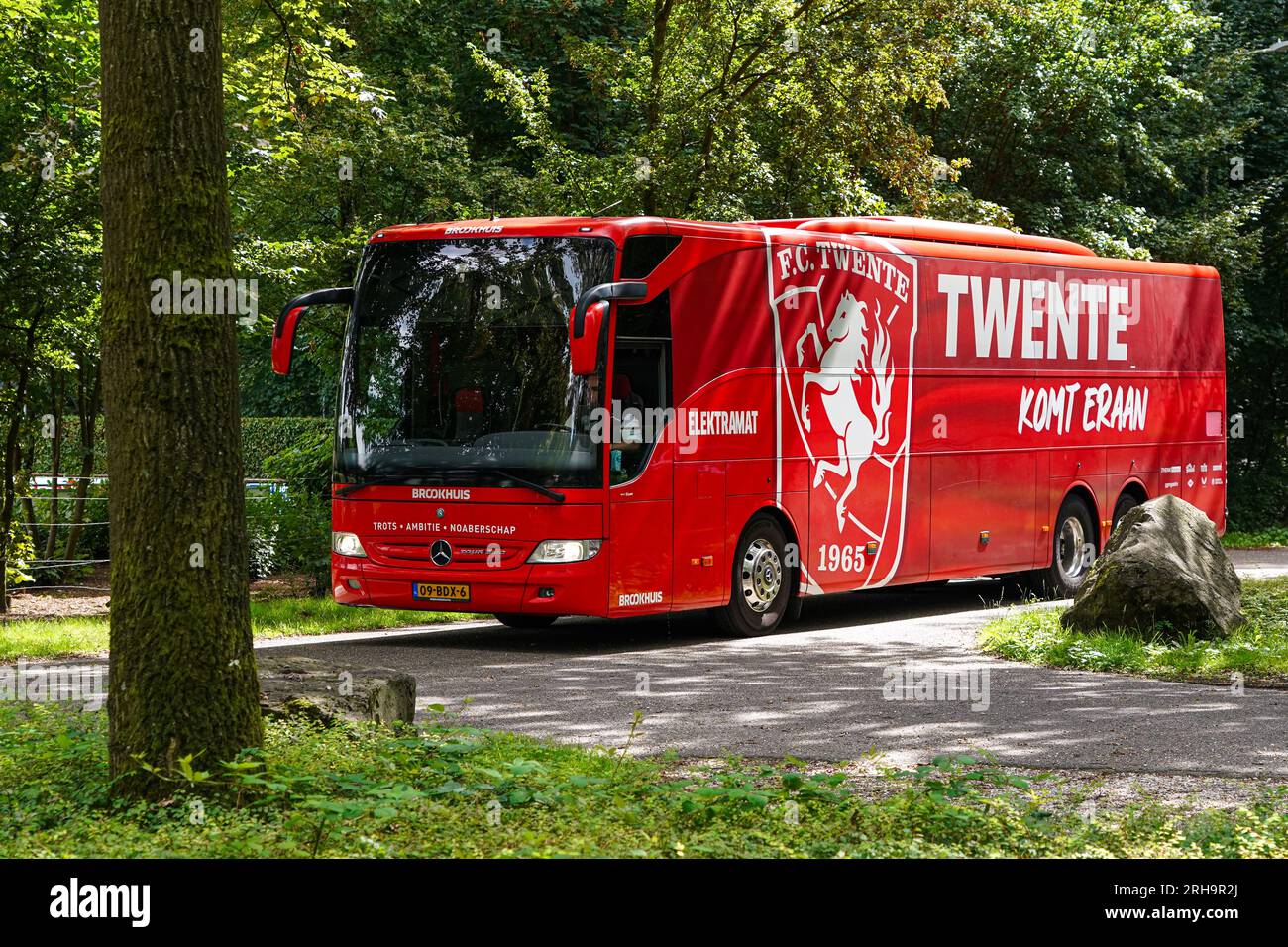 Club friendlies women hi-res stock photography and images - Alamy