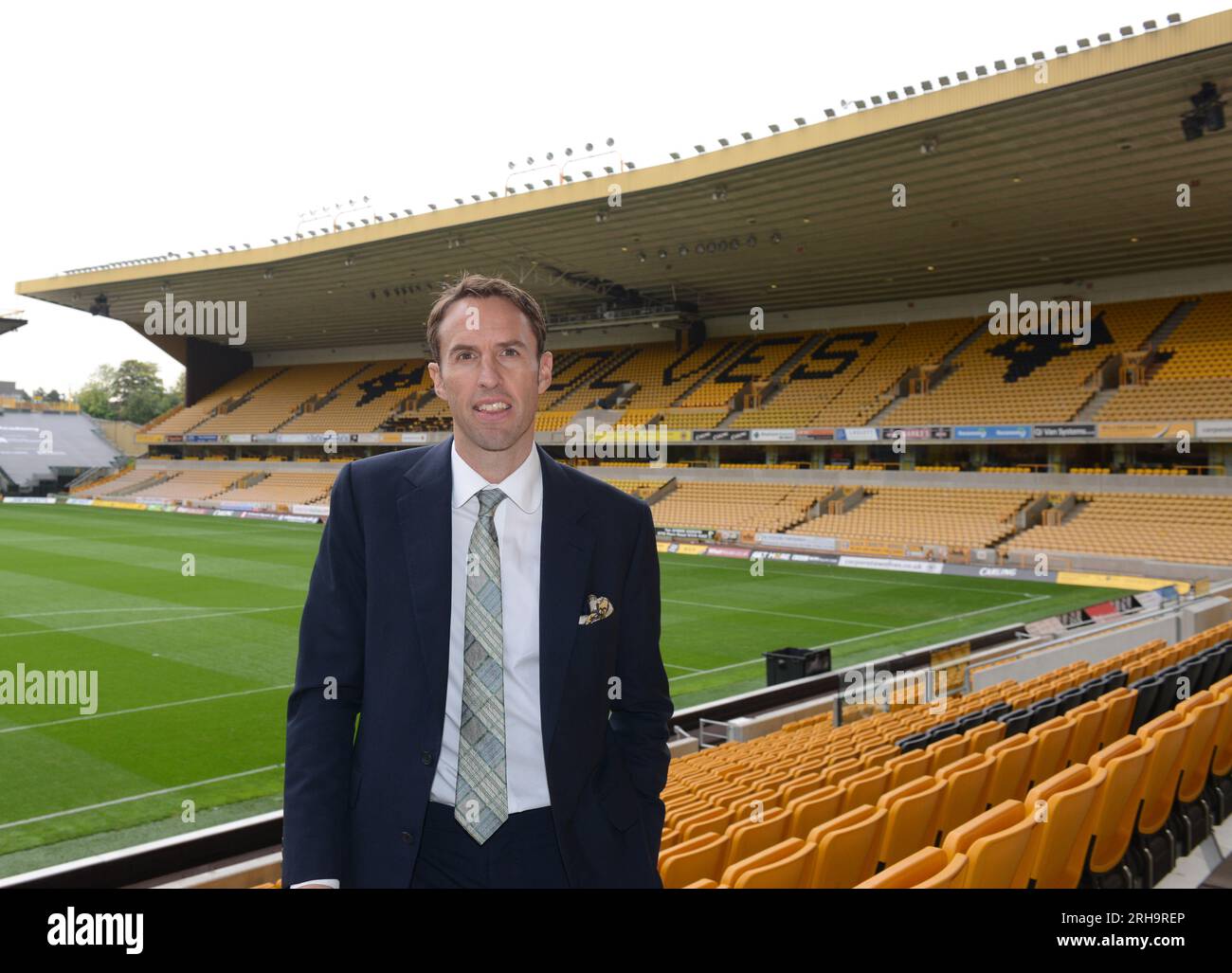 Gareth southgate coach hi-res stock photography and images - Alamy