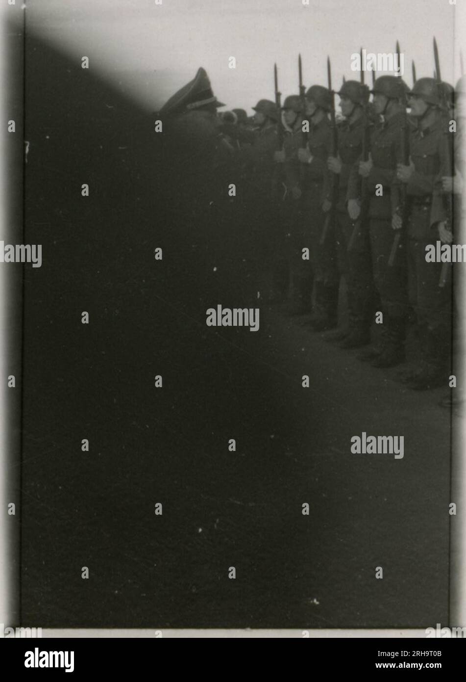 SS Photographer, Hoffmann, Rudi (1943-44) Soldiers undergoing medical ...