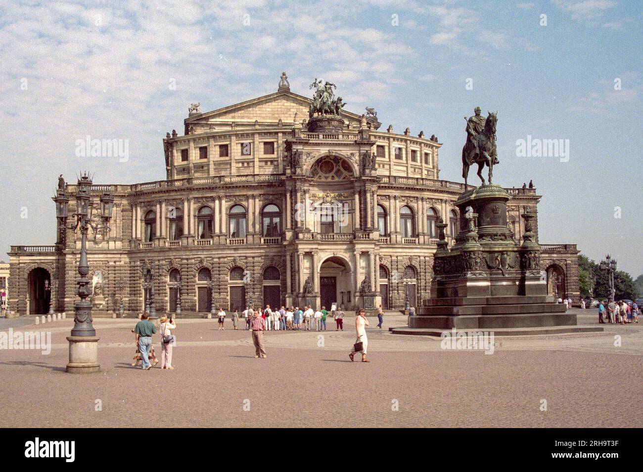 The Semper Oper in Dresden 1997 Stock Photo - Alamy
