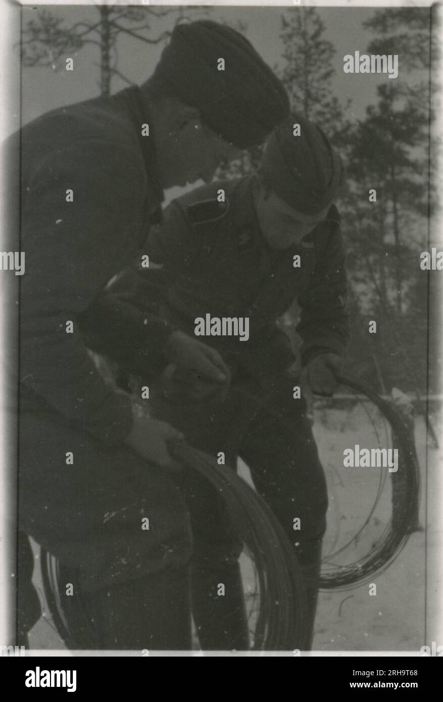 SS Photographer, Hoffmann, Rudi (1943-44) Soldiers undergoing medical ...