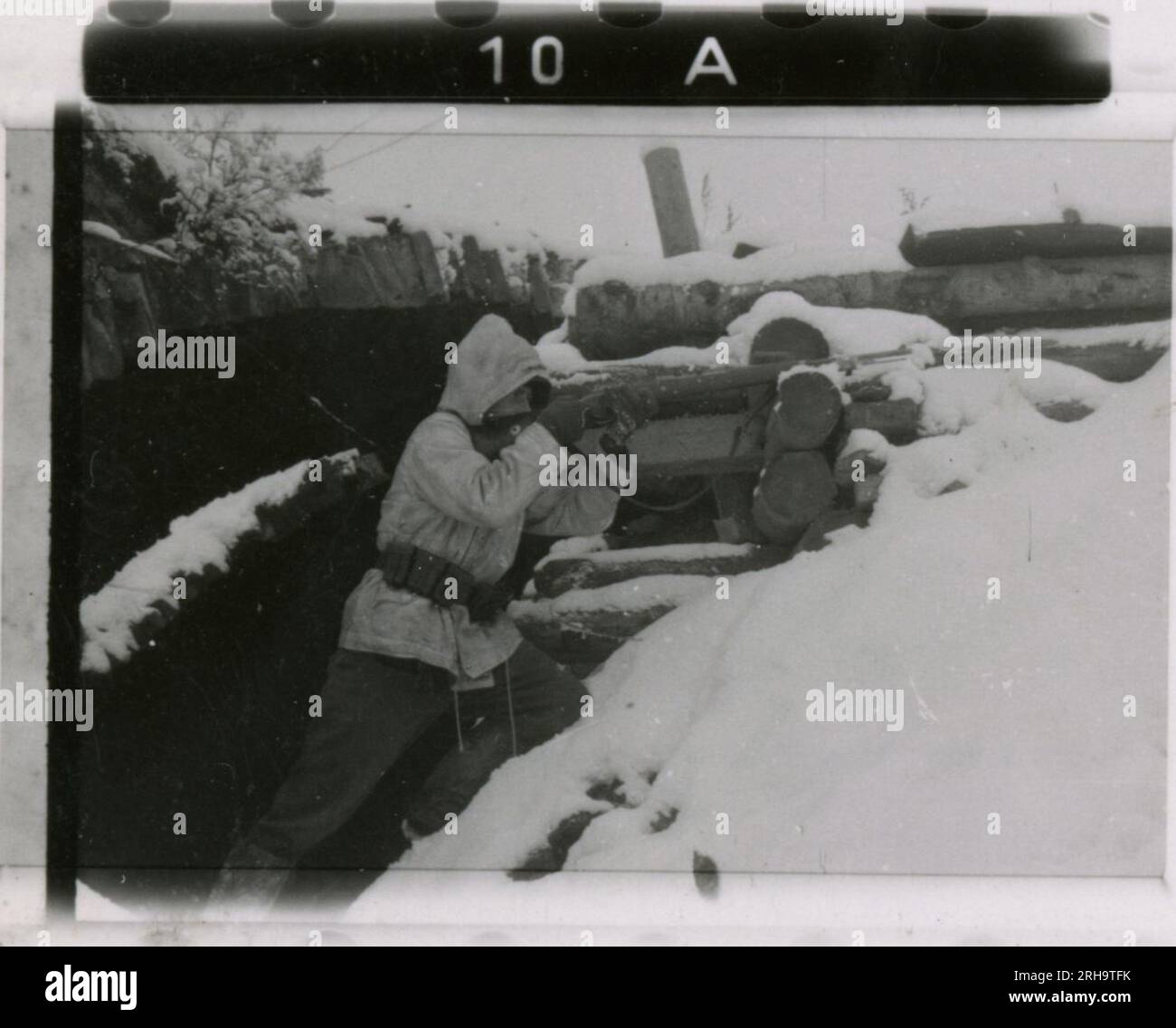 SS Photographer, Hoffmann, Rudi (1943-44) Soldiers undergoing medical ...