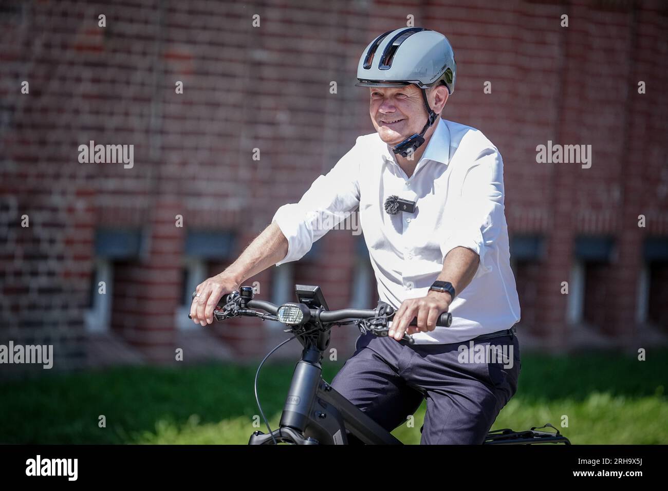 Teltow, Germany. 15th Aug, 2023. German Chancellor Olaf Scholz (SPD) is ...