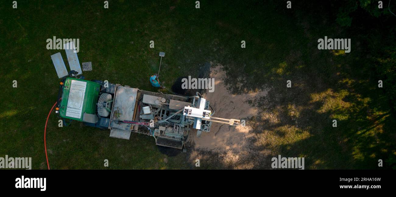 Borewell drilling hi-res stock photography and images - Alamy