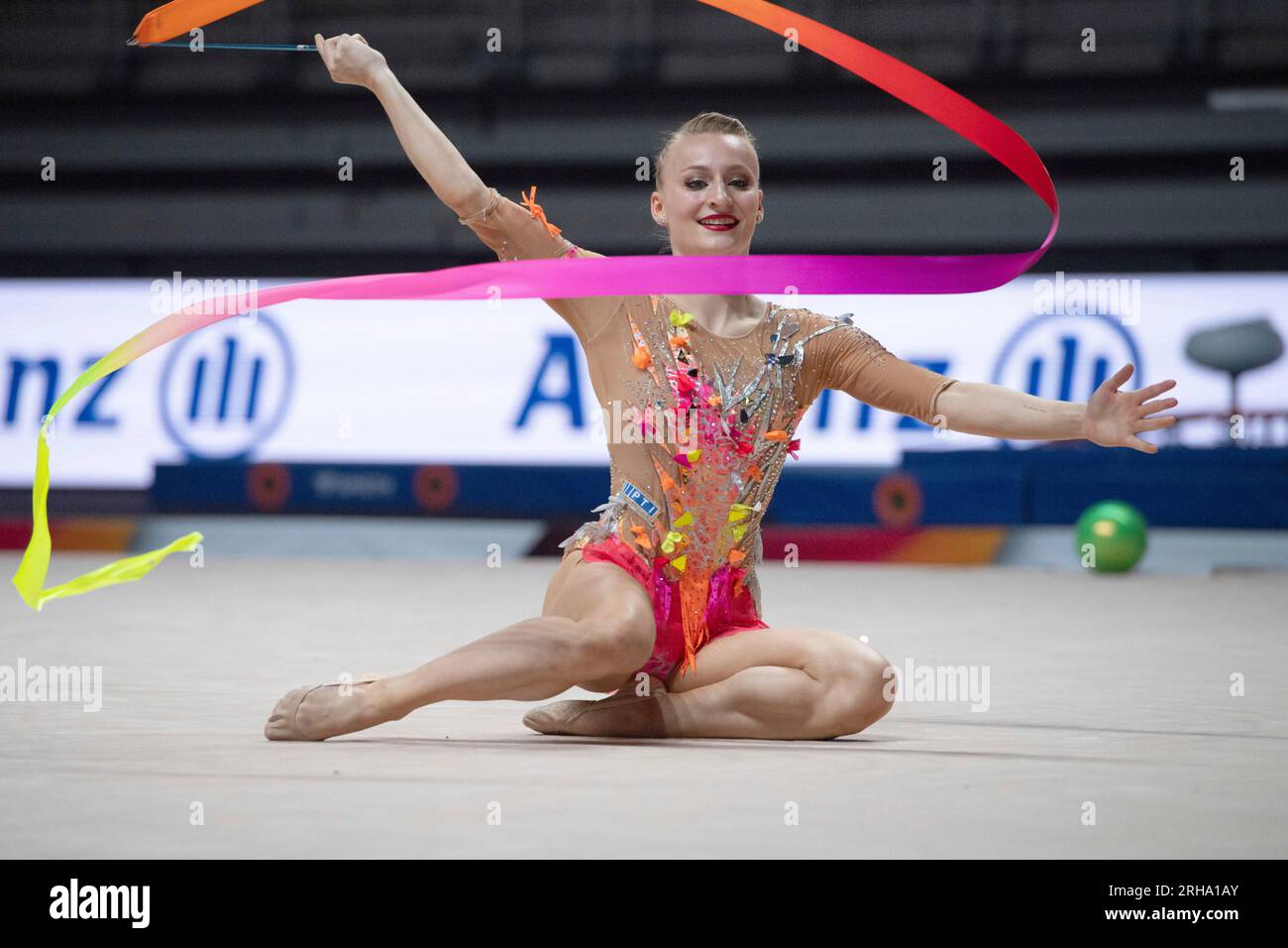Marie LAUX, TV Dahn 1910, action band, gymnastics, rhythmic gymnastics ...