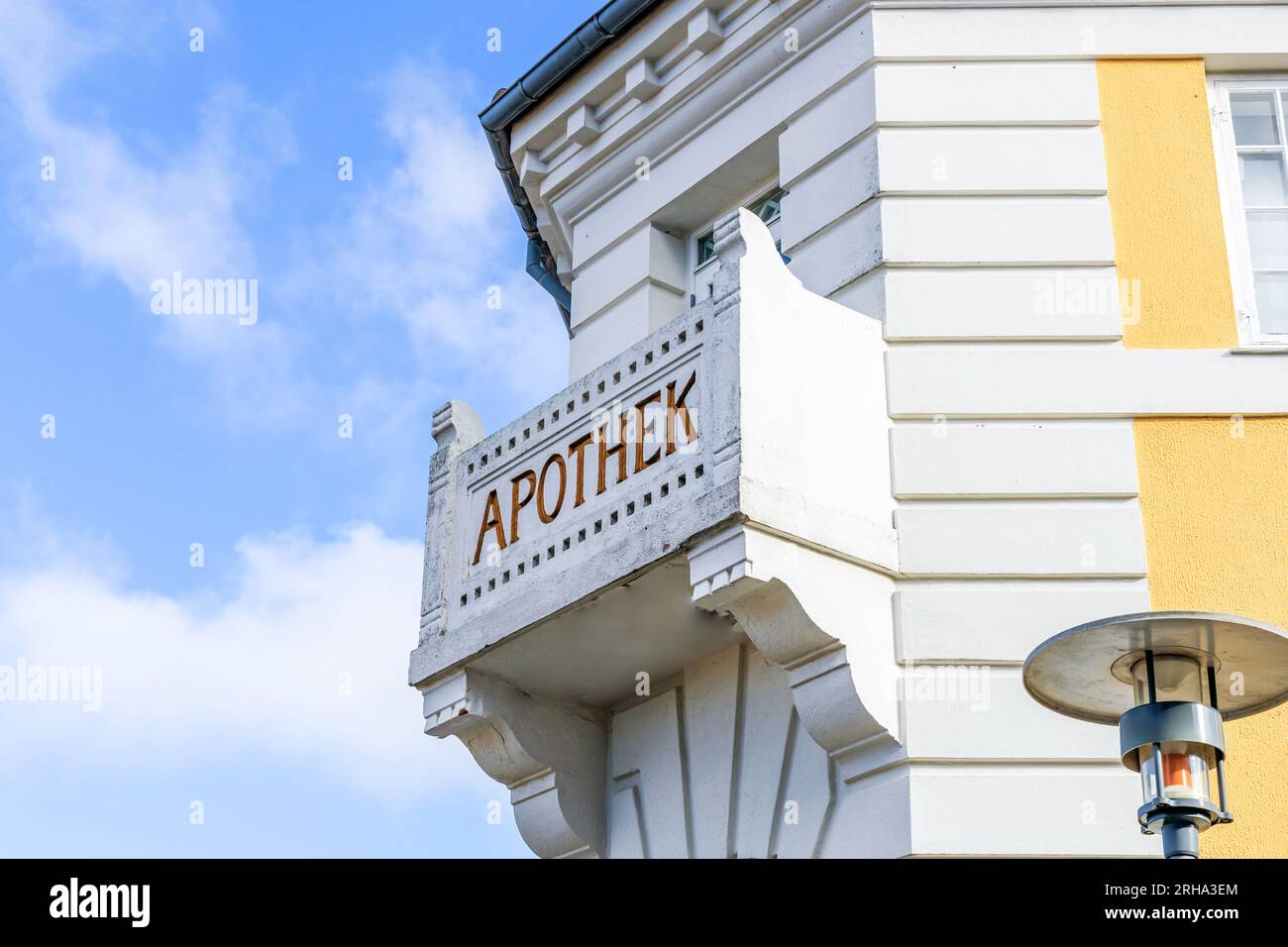 Classic pharmacy logo design hi-res stock photography and images - Alamy