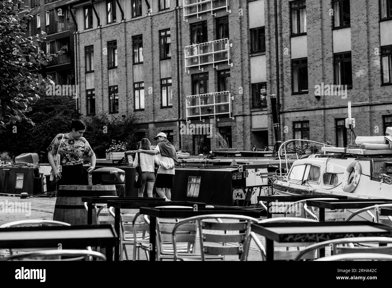 Canal walk england Black and White Stock Photos & Images - Alamy