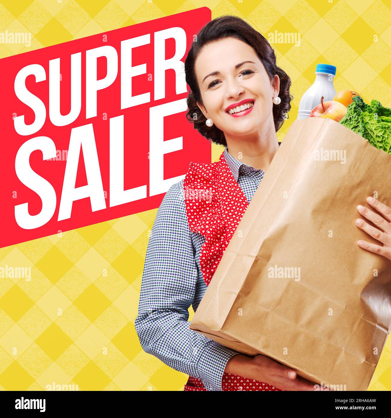 Grocery shopping 1960s hi-res stock photography and images - Alamy