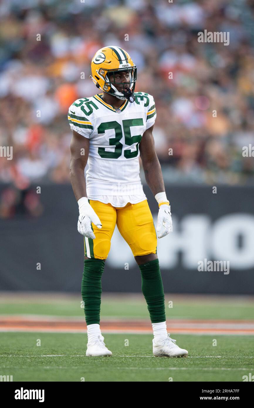 Green Bay Packers cornerback Corey Ballentine (35) lines up for the ...