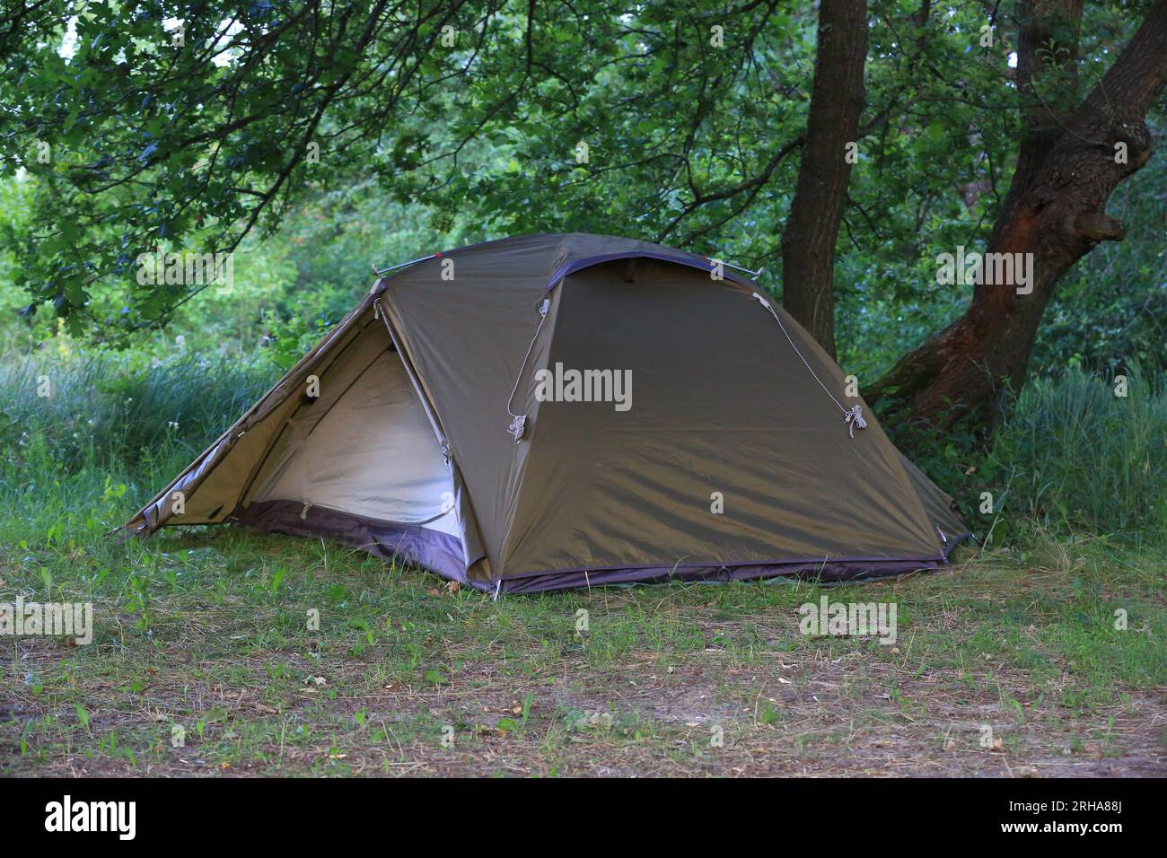 Resting under tent hi-res stock photography and images - Alamy