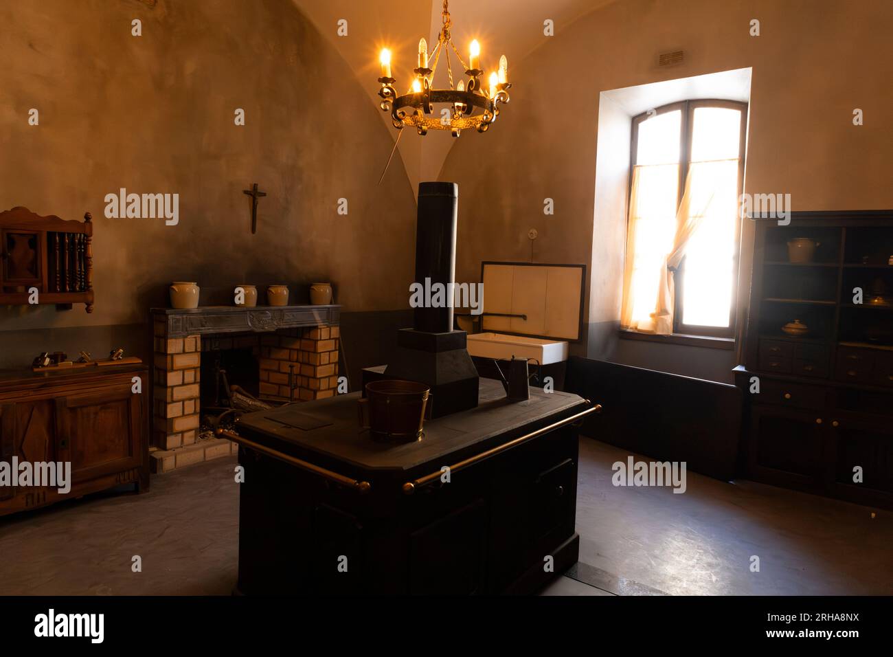 Room at the Monastery of Saint Paul de Mausole (Saint-Paul Asylum ...