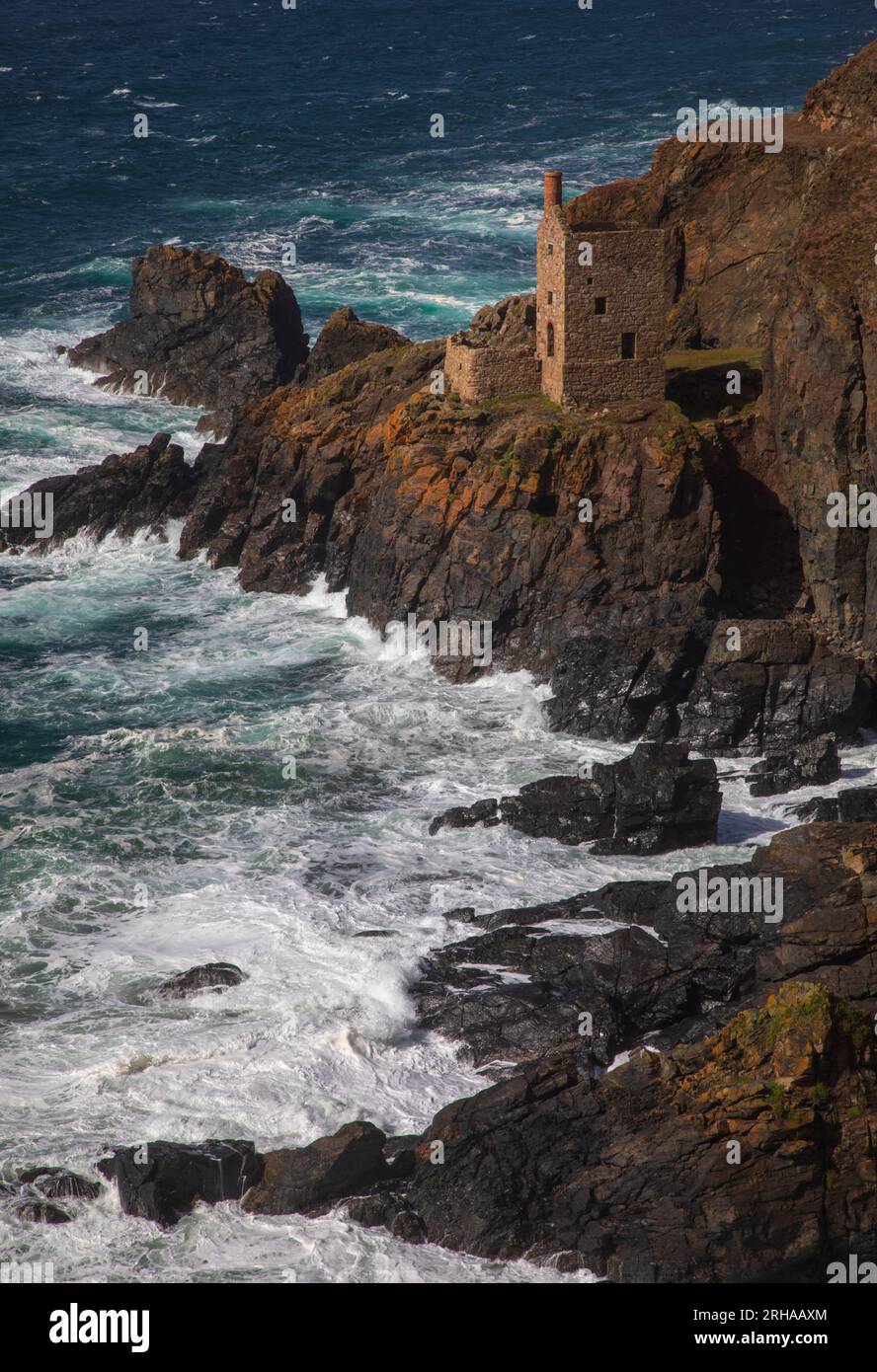 Crown Engine House Botallack Cornwall Stock Photo - Alamy