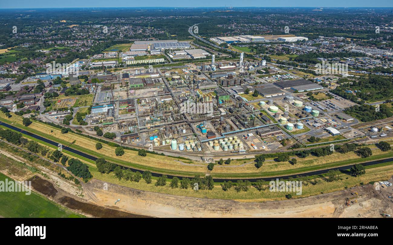 Aerial view oq chemicals hi-res stock photography and images - Alamy