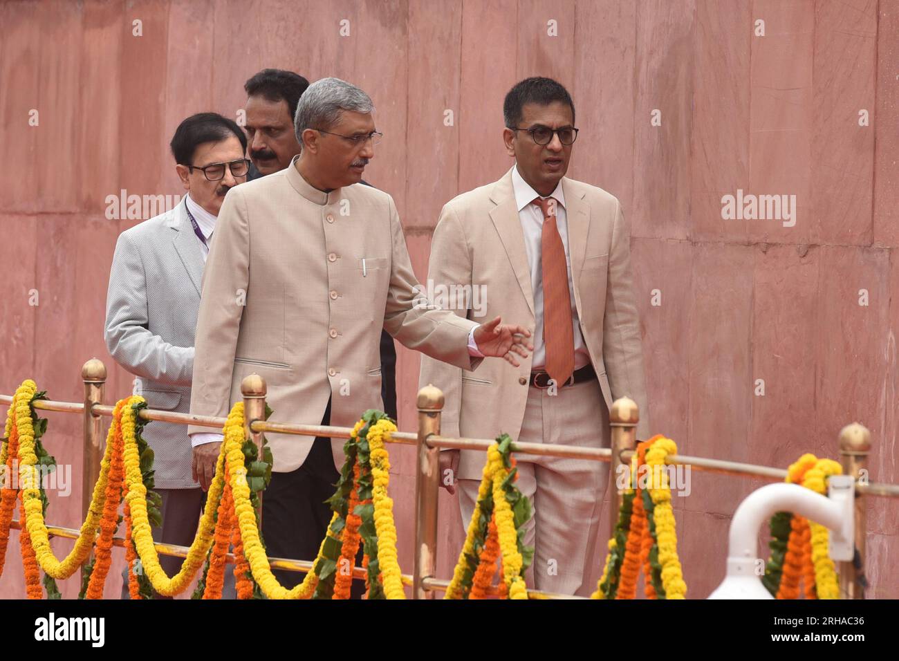 The court is willing hi-res stock photography and images - Alamy