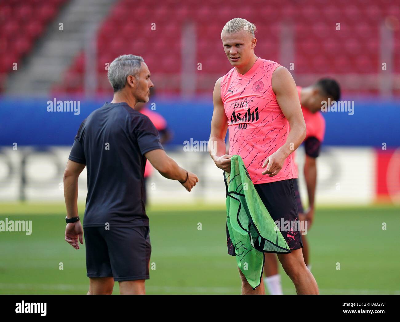 Erling haaland man city august hi-res stock photography and images - Alamy