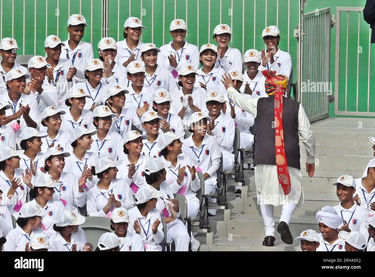 NEW DELHI, INDIA - AUGUST 15: Prime Minister Narendra Modi meets NCC ...