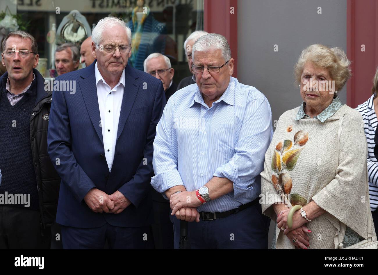 Michael Gallagher (2nd from left) who's son Aiden died in the Omagh ...