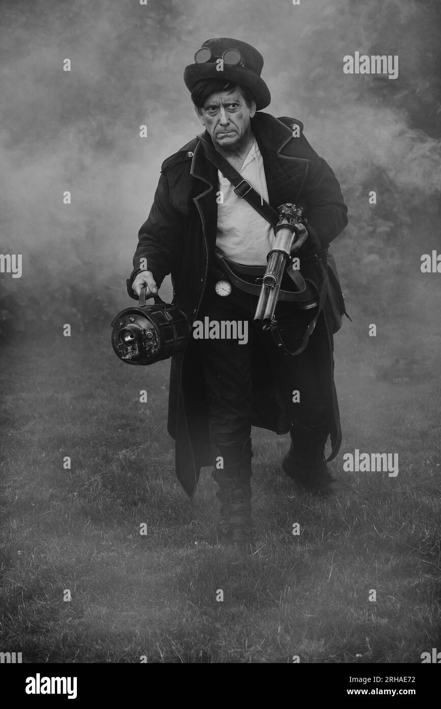 Punk fashion culture Black and White Stock Photos & Images - Alamy