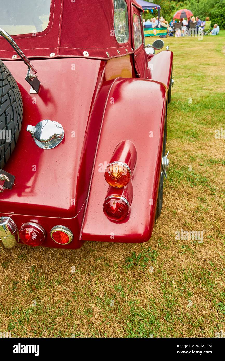 Cars with running boards hi-res stock photography and images - Alamy