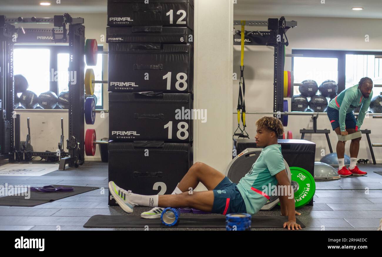 Training at barnfield training ground tuesday 15th august 2023 s hi-res ...