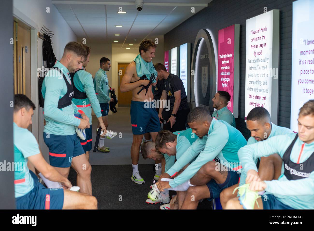 Training at barnfield training ground tuesday 15th august 2023 s hi-res ...