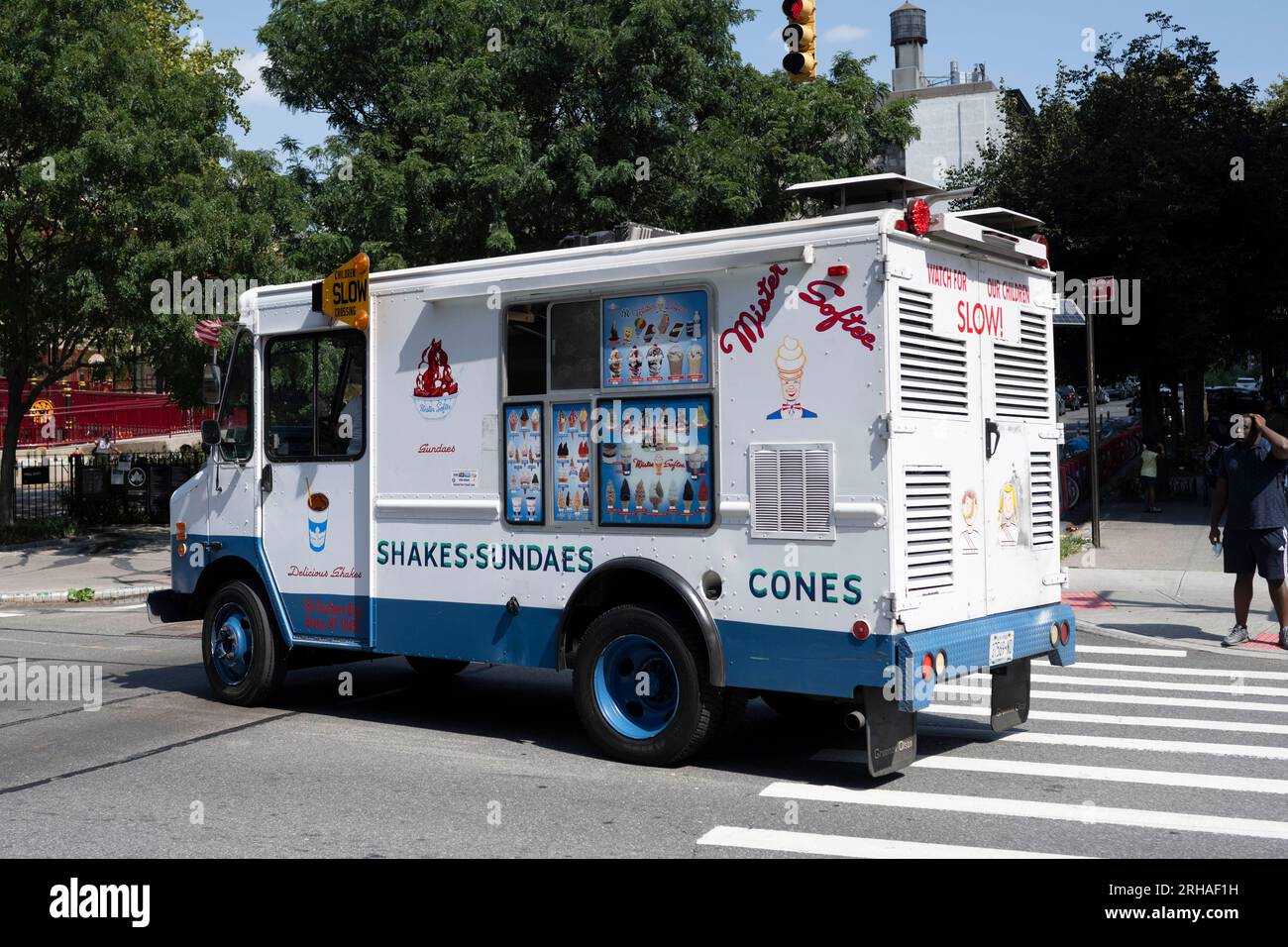 New York, New York, USA. 9th Aug, 2023. A Mister Softee (Mr. Softee ...