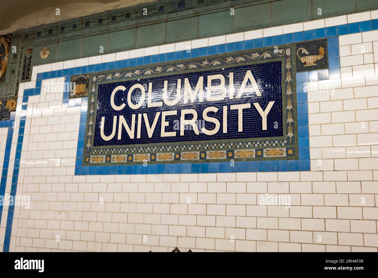 New York, New York, USA. 9th Aug, 2023. The Columbia University MTA ...