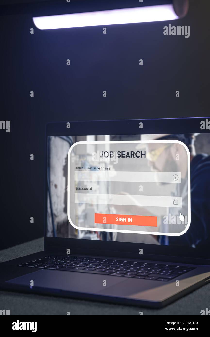 Job search in computer application, search for new vacancies on website ...
