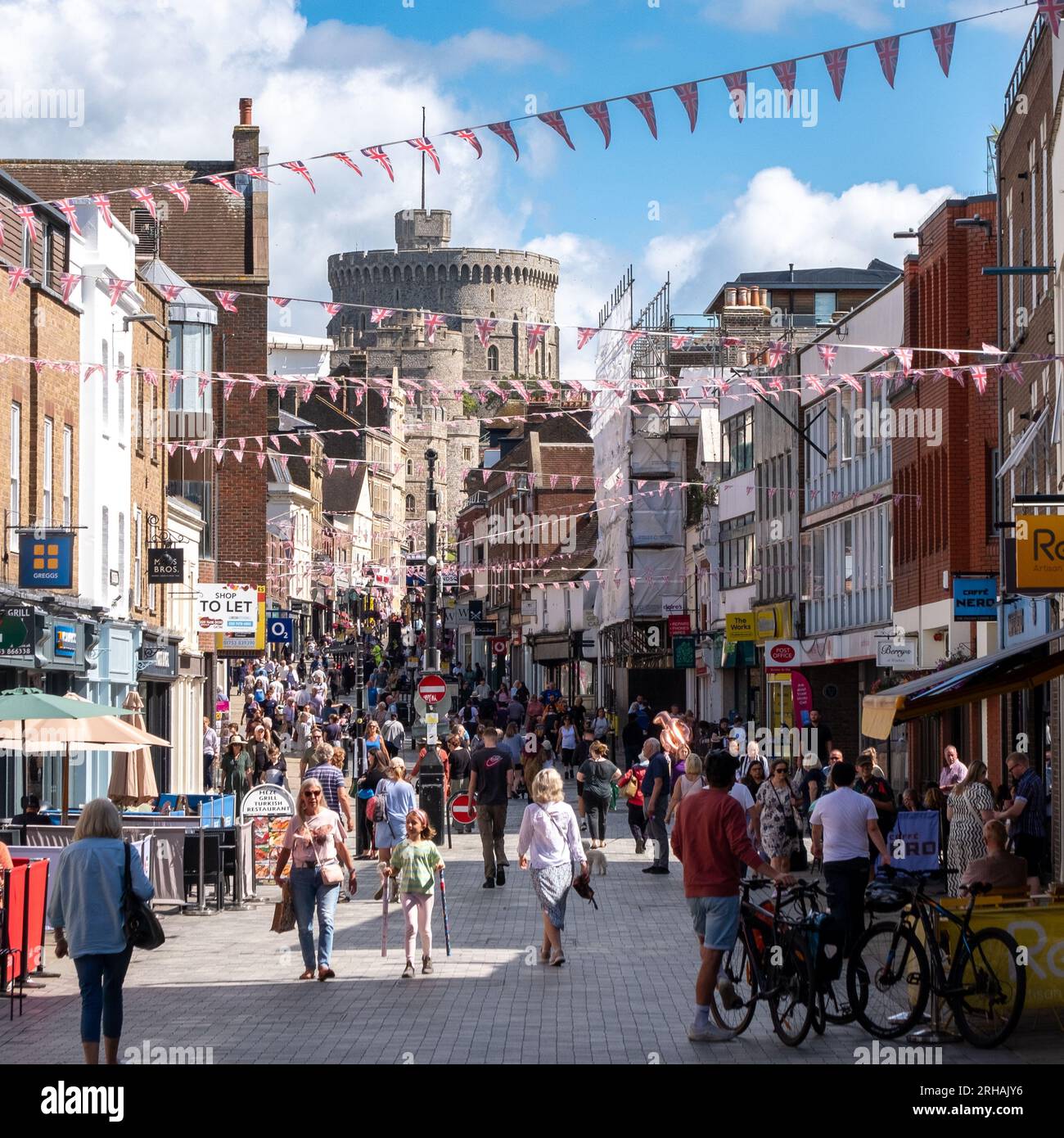 Pedestrianised area windsor hi-res stock photography and images - Alamy