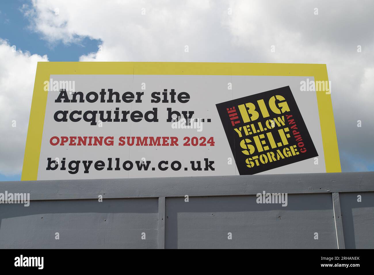 Slough, Berkshire, UK. 15th August, 2023. The former Sainsbury's ...