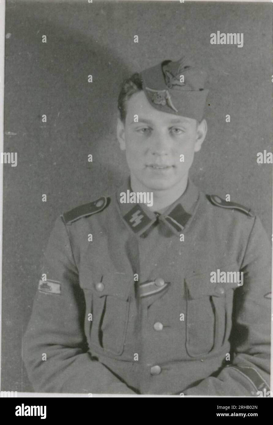 SS Photographer, Homann (1943) Many photographs of Rheinhardt Heydrich ...