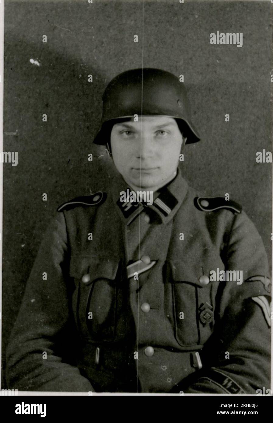 SS Photographer, Homann (1943) Many photographs of Rheinhardt Heydrich ...