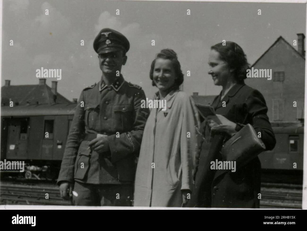 SS Photographer, Homann (1943) Many photographs of Rheinhardt Heydrich ...
