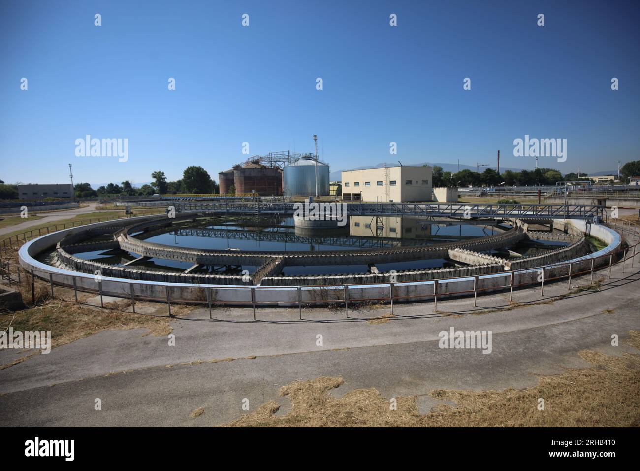 Modern waste water treatment plant Stock Photo - Alamy