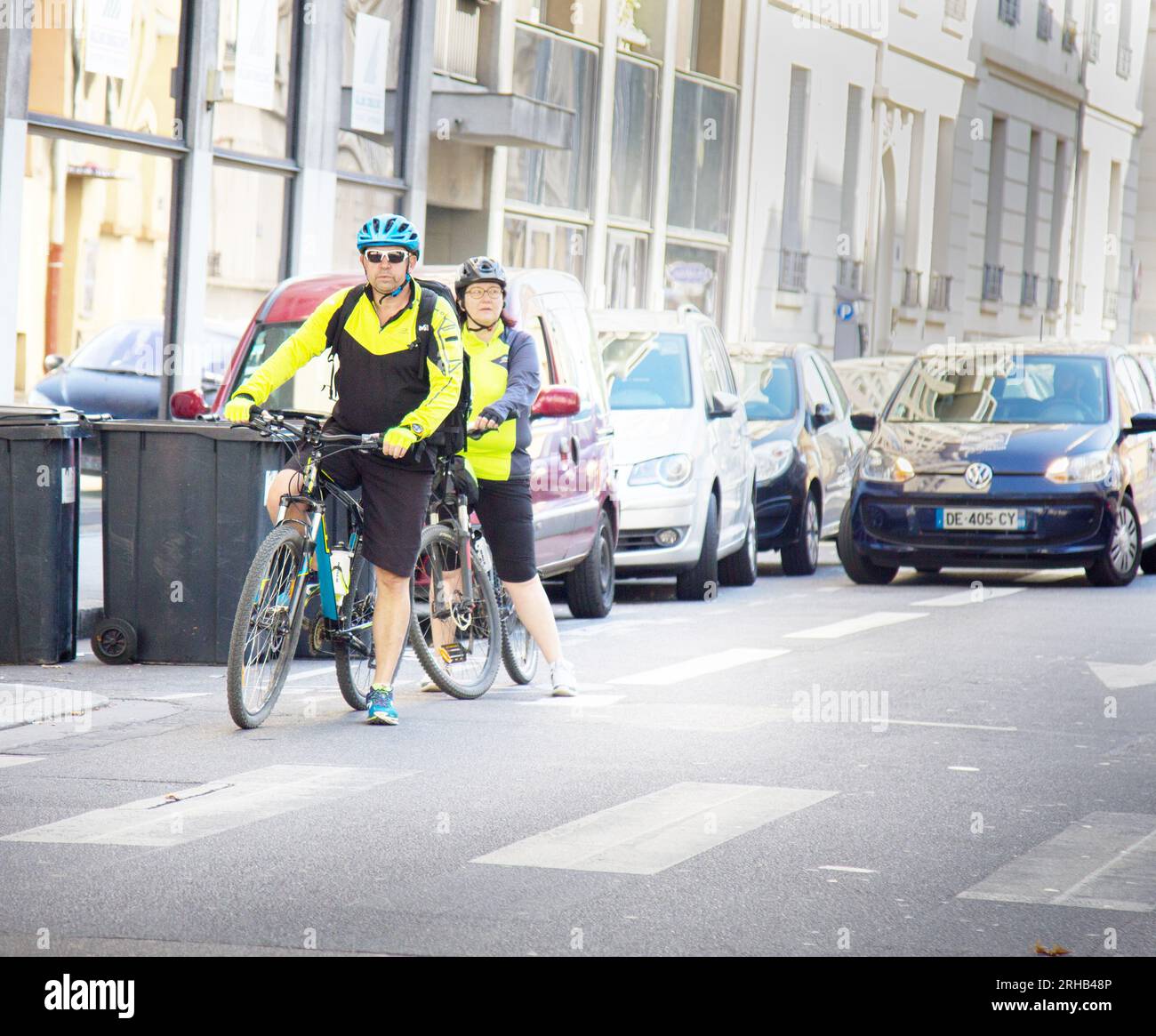 Elderly french people hi-res stock photography and images - Alamy